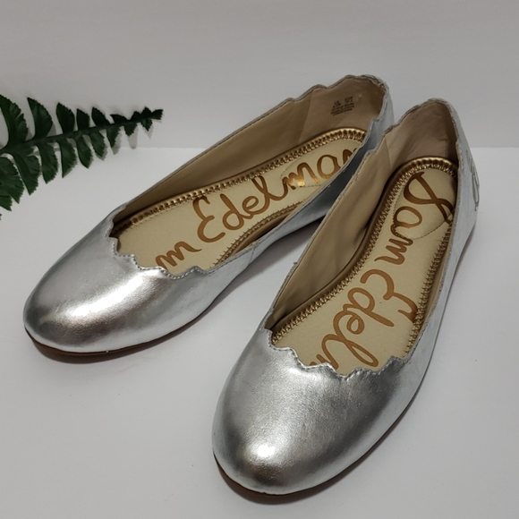 Sam Edelman | Shoes | Sam Edelman Fennegan Silver Metallic Flats 65 Euc ...